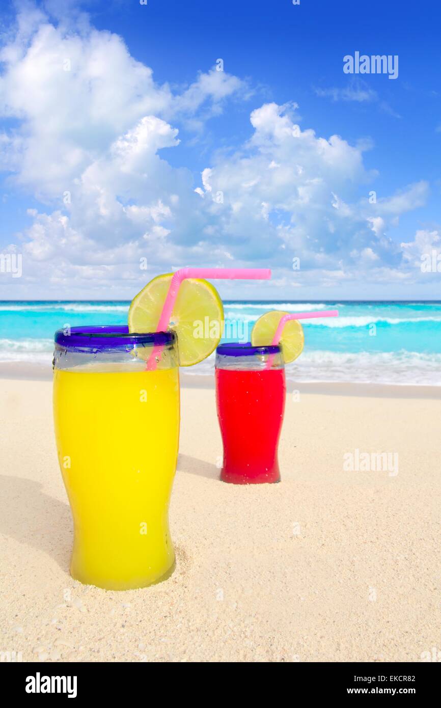 beach tropical cocktails in tropical turquoise beach Stock Photo - Alamy