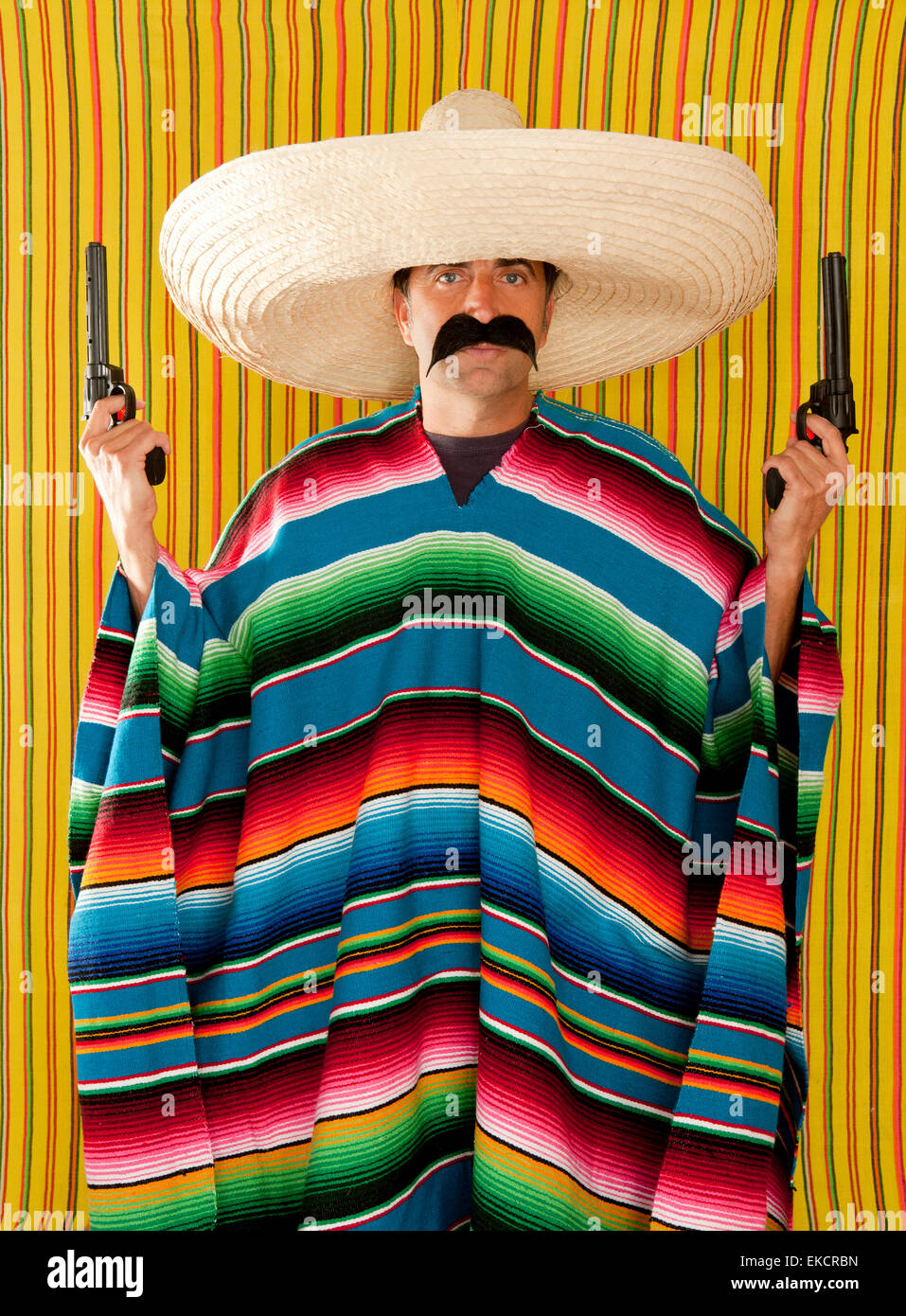 Mexican Bandit Costume High Resolution Stock Photography and Images - Alamy
