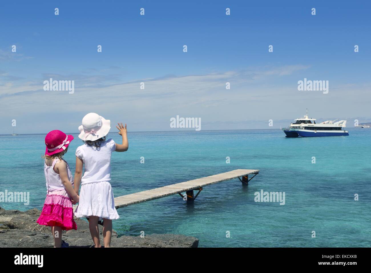 Family Goodbye Beach High Resolution Stock Photography and Images - Alamy