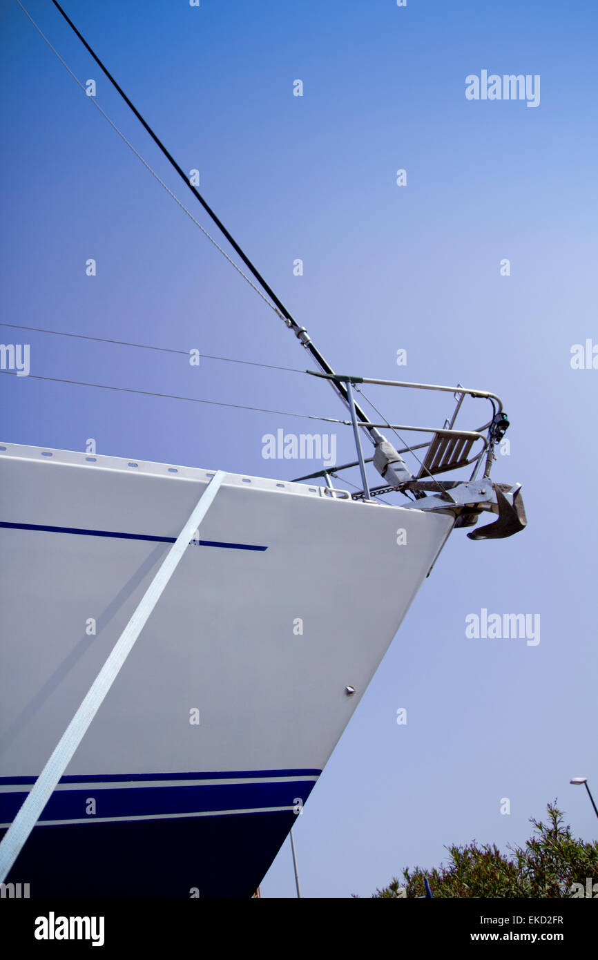beached sailboat bow anchor detail Stock Photo - Alamy