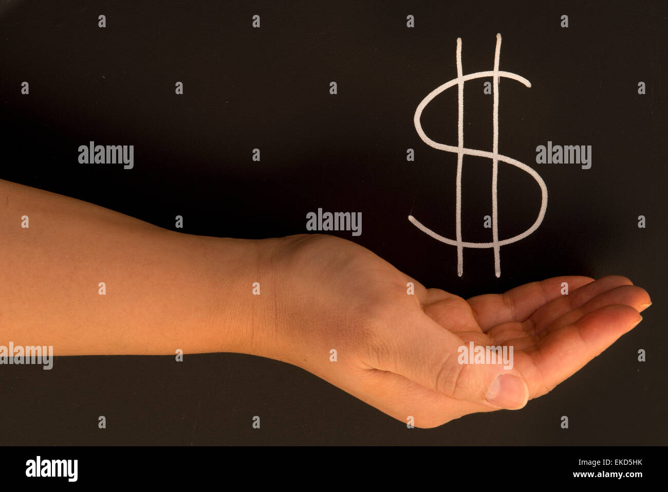 Dollar sign chalkboard hi-res stock photography and images - Alamy
