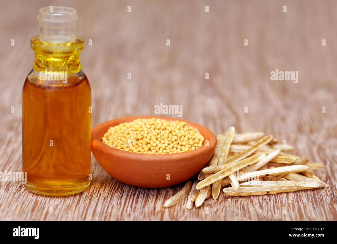 Empty seed pod hi-res stock photography and images - Alamy