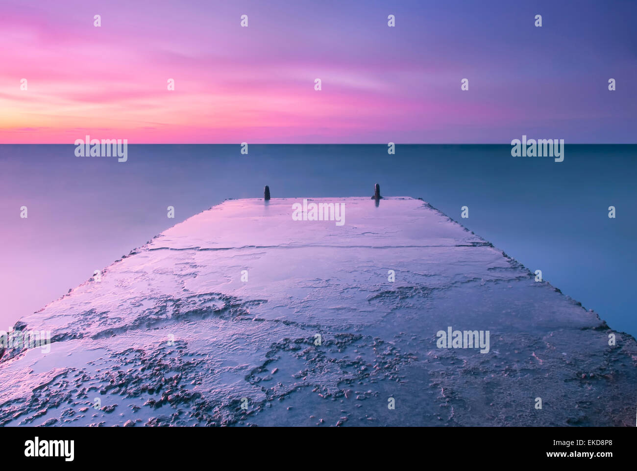Sunset on sea beach beautiful hi-res stock photography and images - Alamy