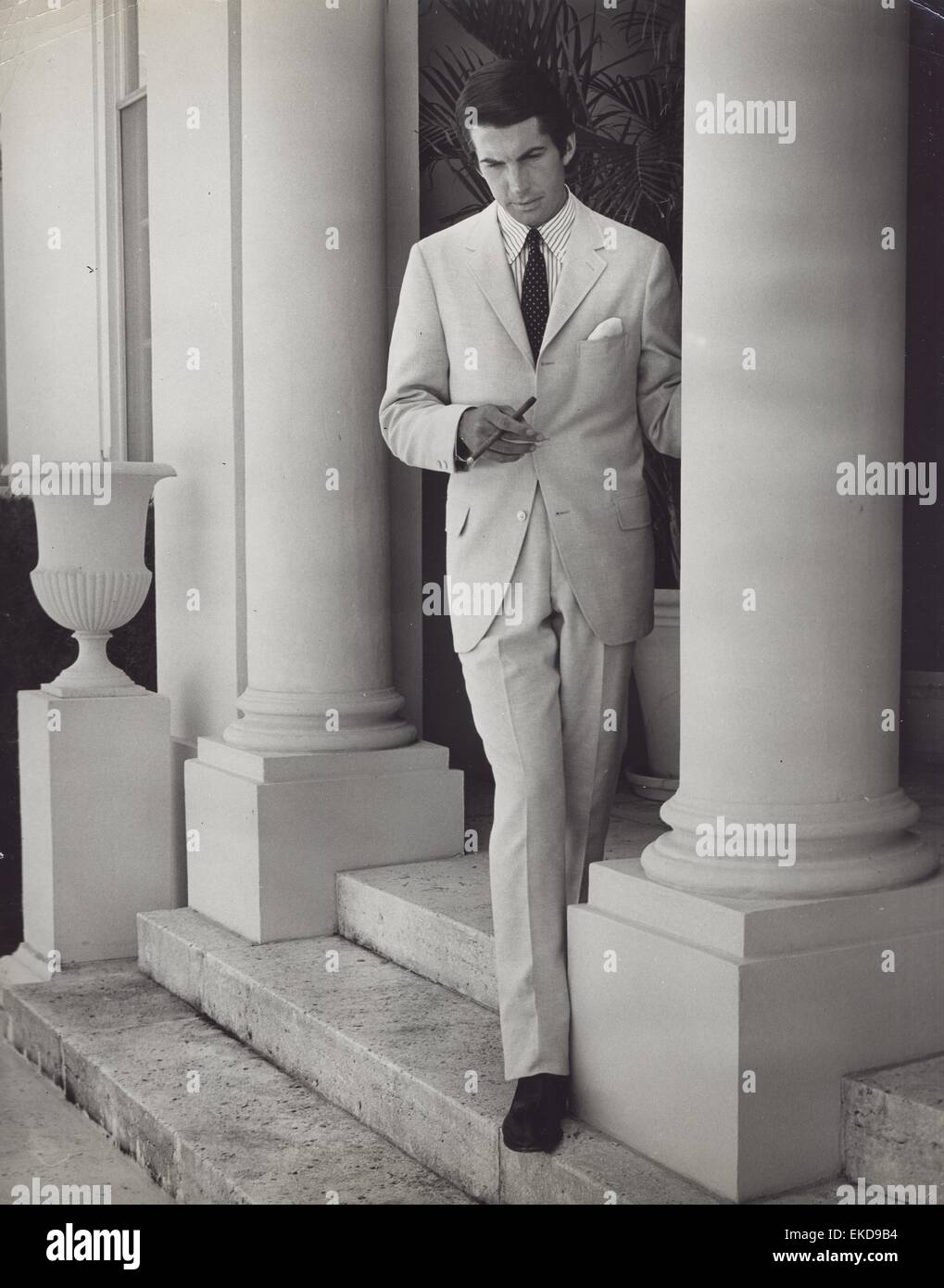 GEORGE HAMILTON.Supplied by Photos, inc. © Supplied By Globe Photos ...