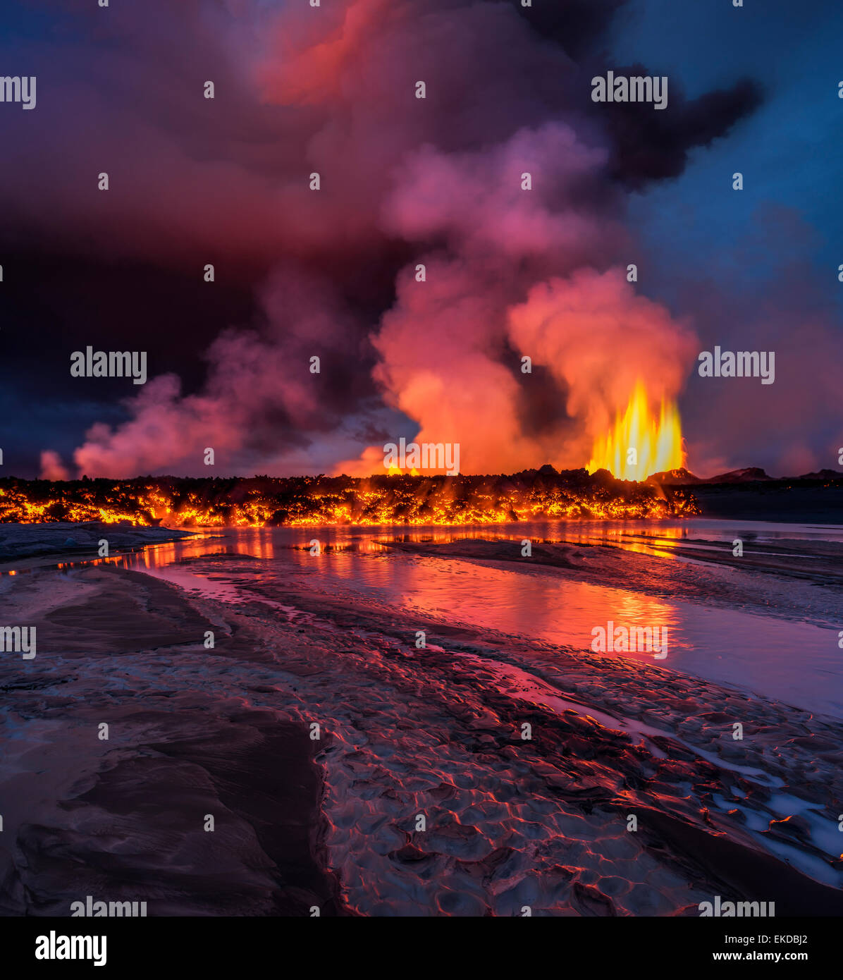 Volcano Eruption at the Holuhraun Fissure near the Bardarbunga Volcano ...