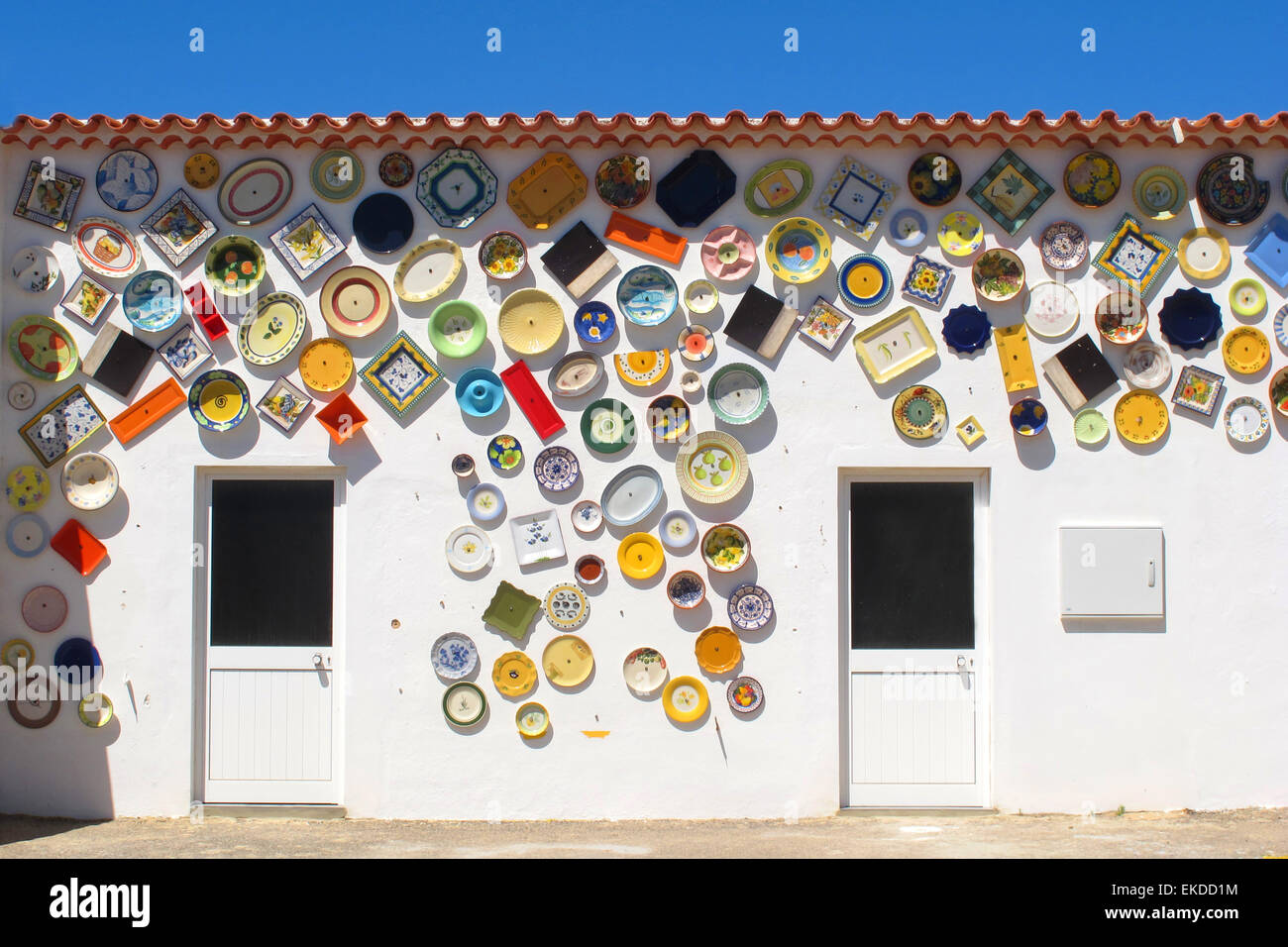Outside of a pottery shop. Sagres, Portugal Stock Photo - Alamy
