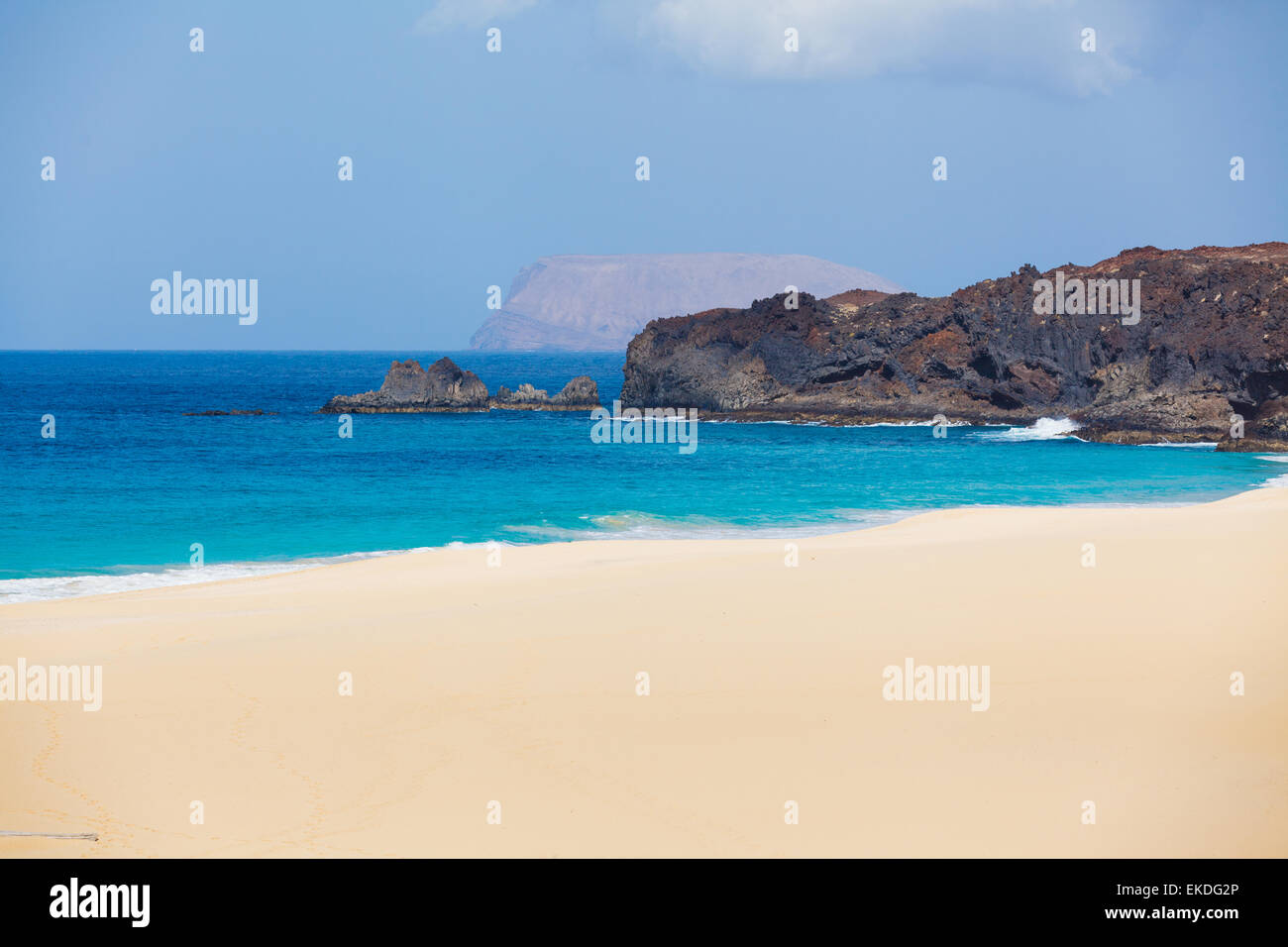 Open beach hi-res stock photography and images - Alamy