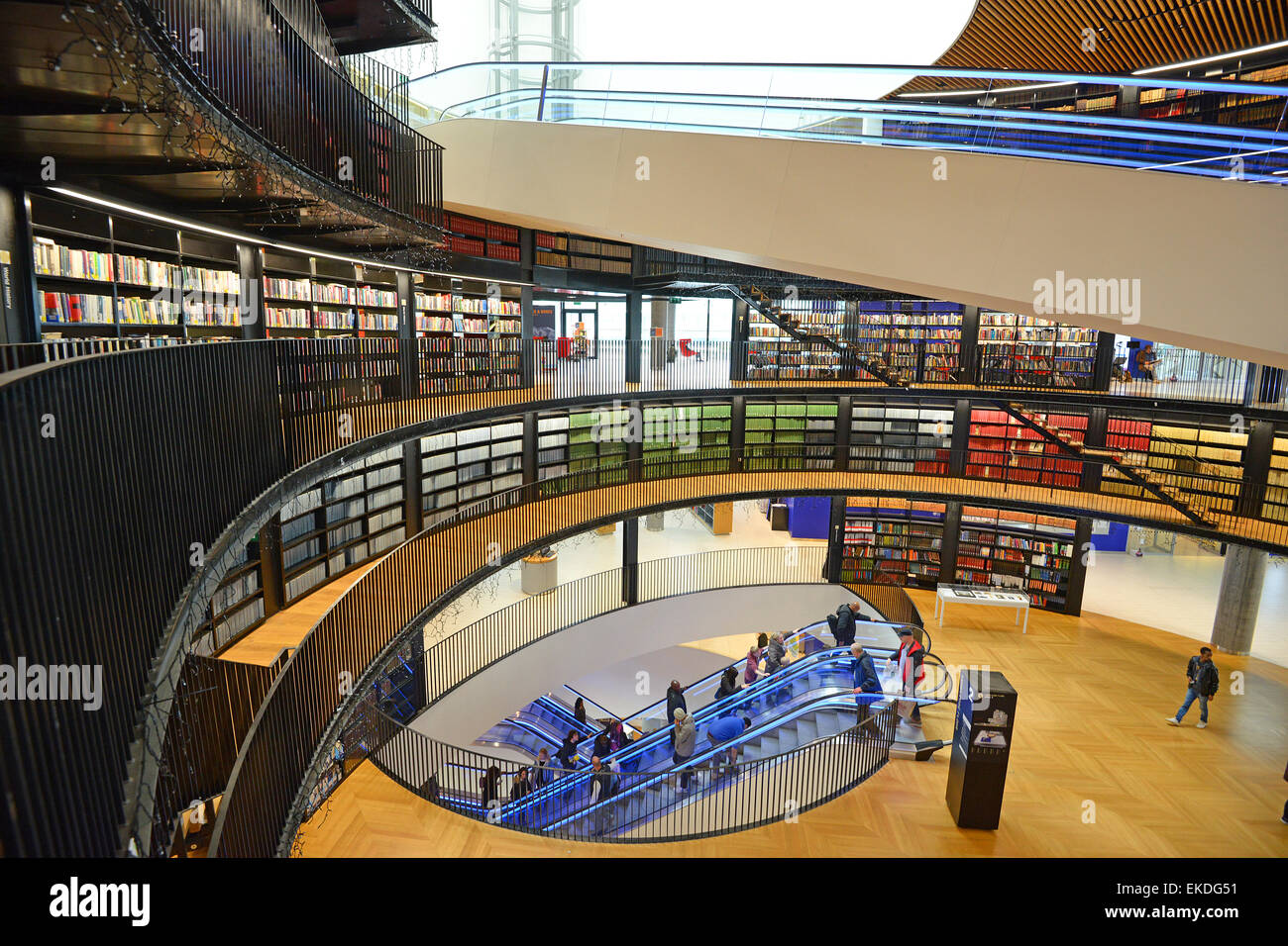 Birmingham library view hi-res stock photography and images - Alamy