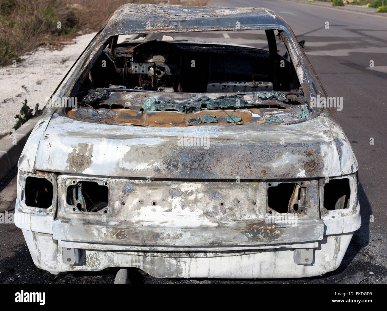 Burned out car in street Stock Photo - Alamy