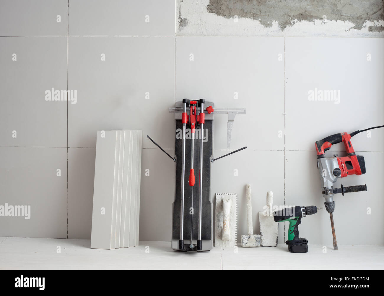 Construction level steel cutter hi-res stock photography and images - Alamy