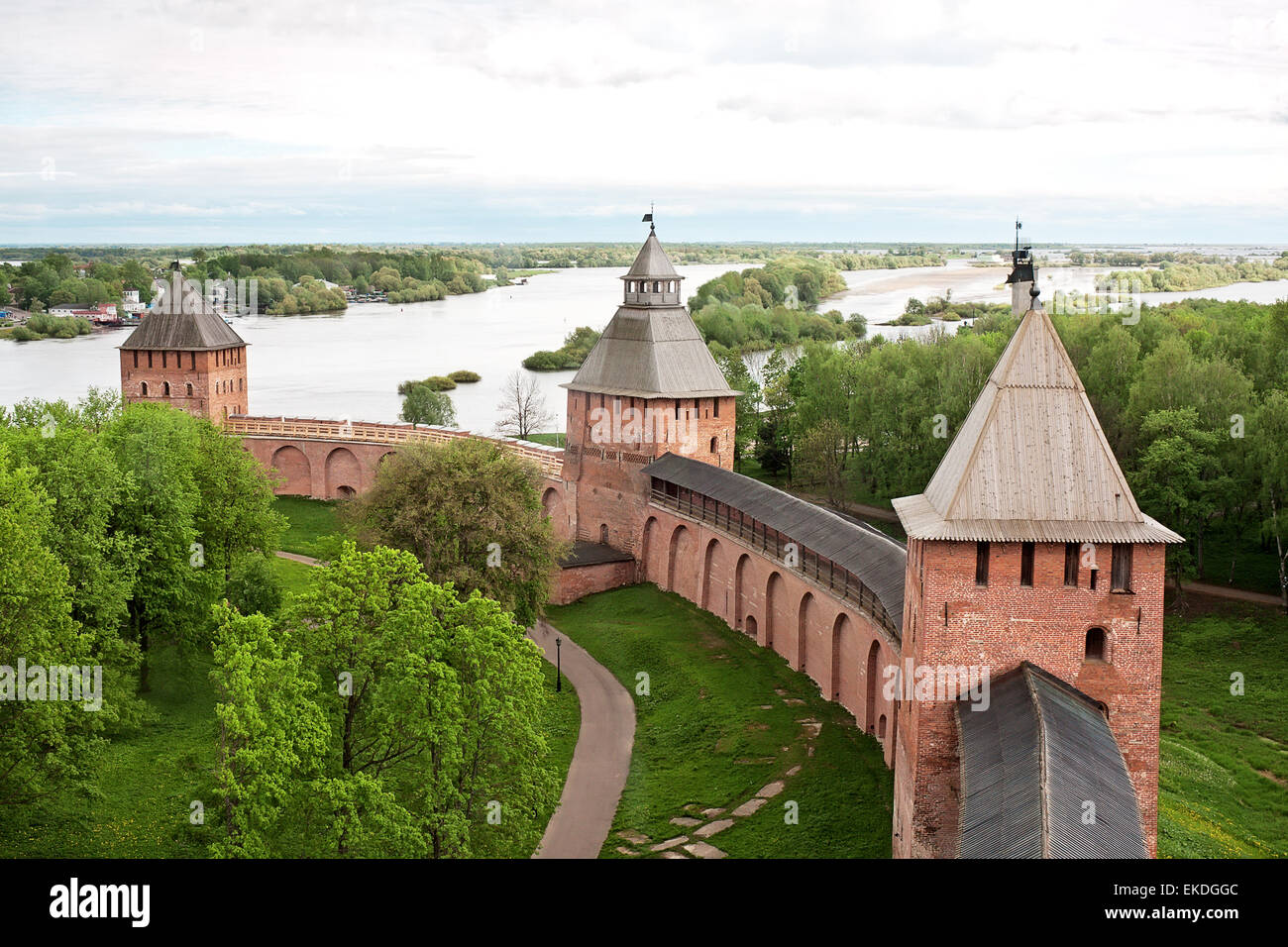 Old towers of Novgorod Kremlin, Veliky Novgorod, Russia Stock Photo - Alamy