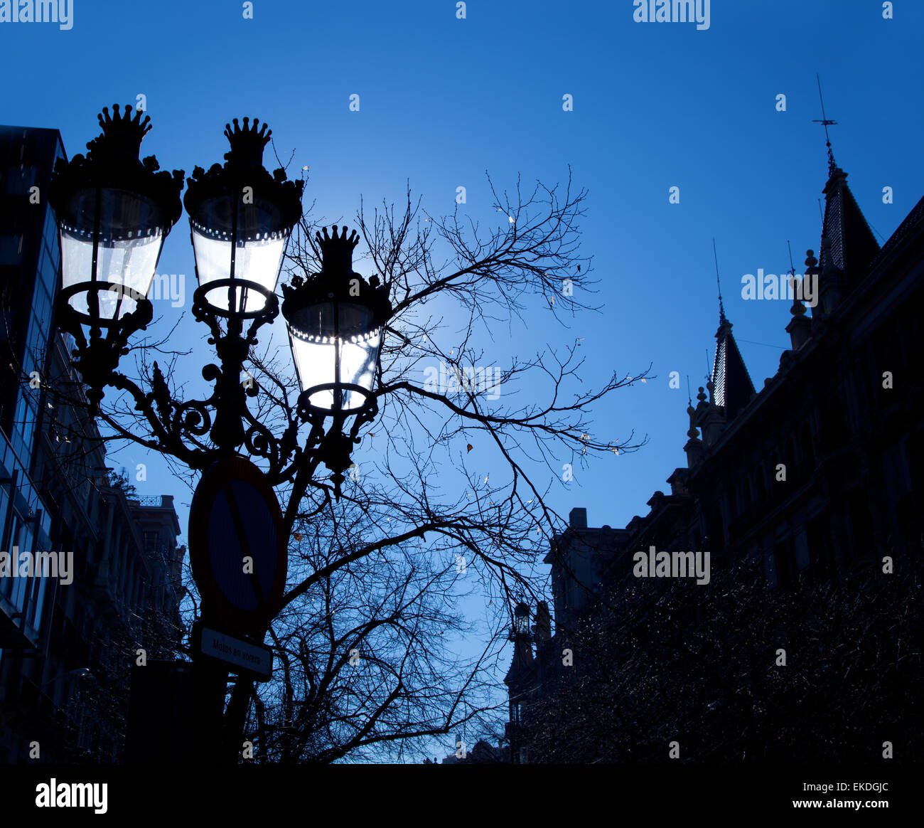 Barcelona Rambla Catalunya streetlights backligth Stock Photo - Alamy