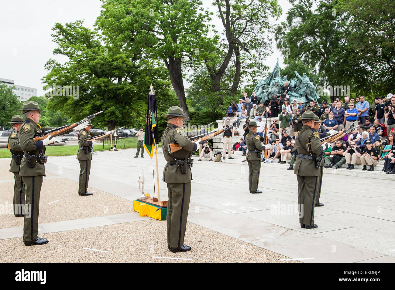 Police drill team hi-res stock photography and images - Alamy