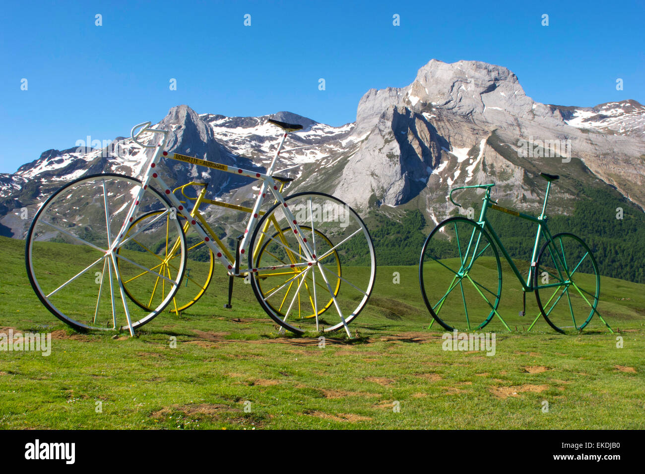 Bicycles, Col d' Aubisque. Pyrenees, France Stock Photo - Alamy
