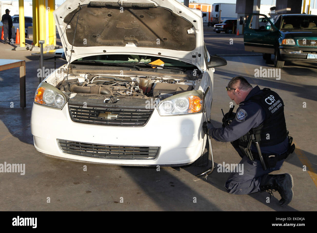 Aerial footage of CBP operations in Arizona includes inspections at ...