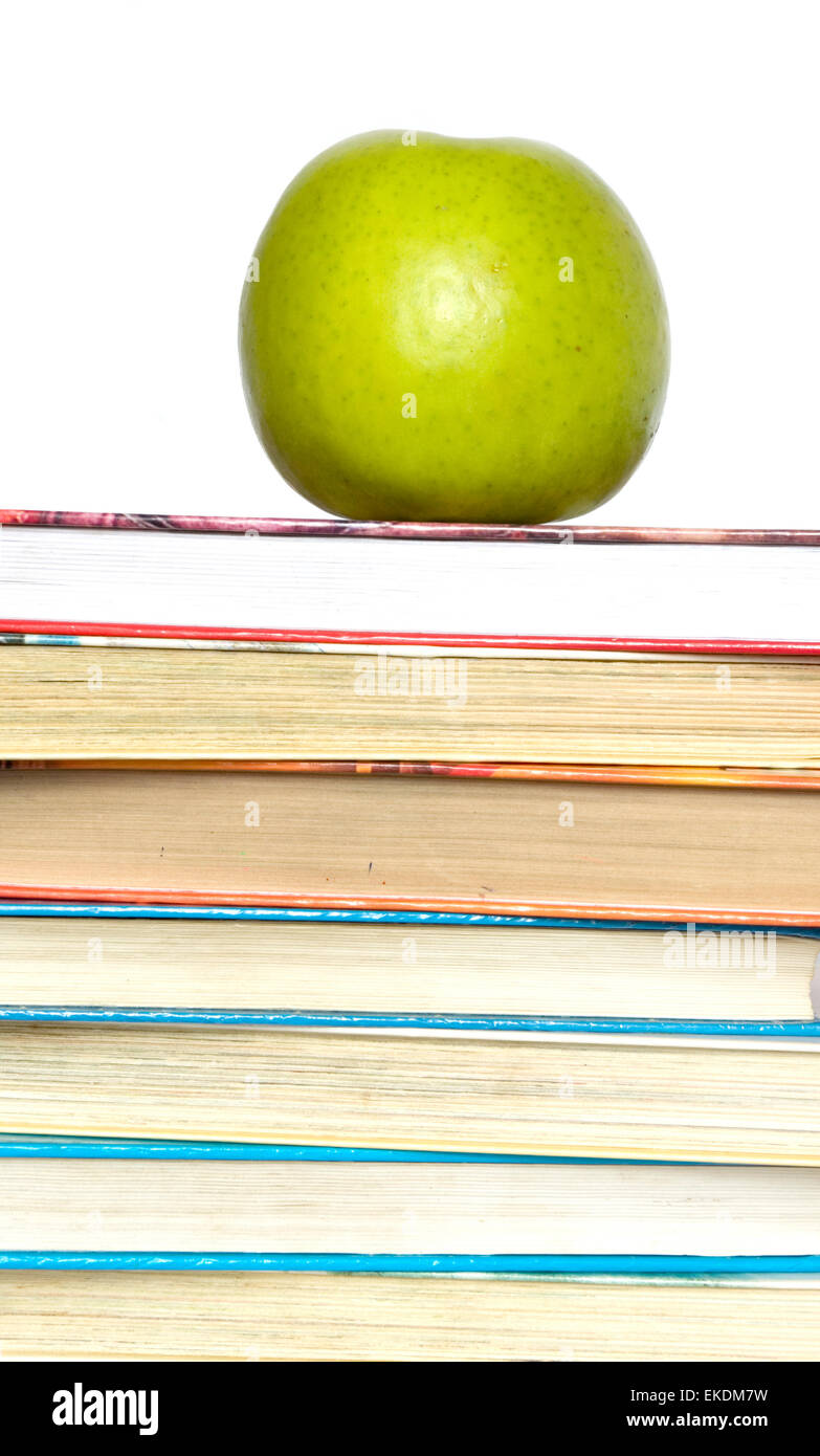 apple and books Stock Photo - Alamy