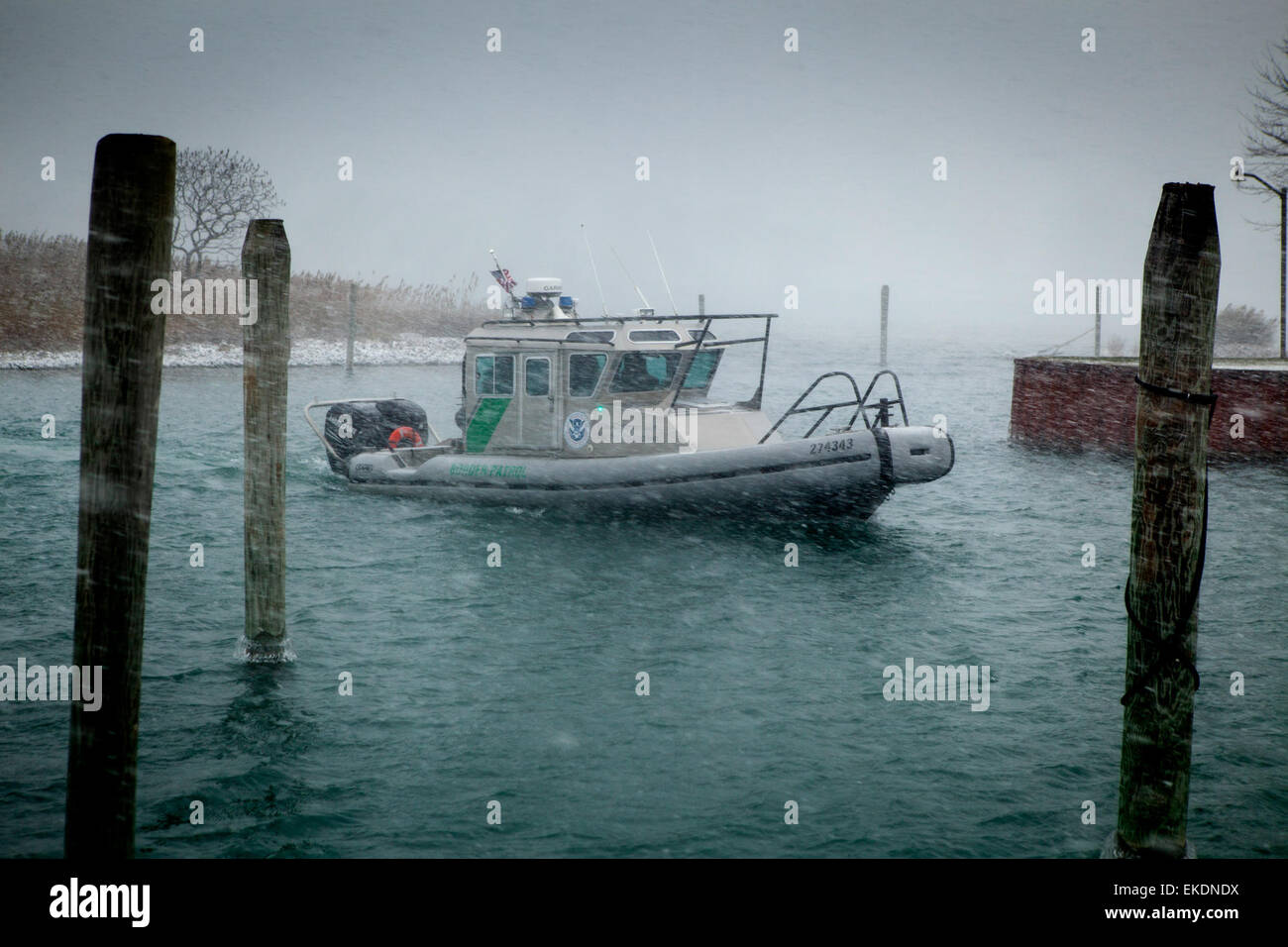 Cbp safe boat hi-res stock photography and images - Alamy