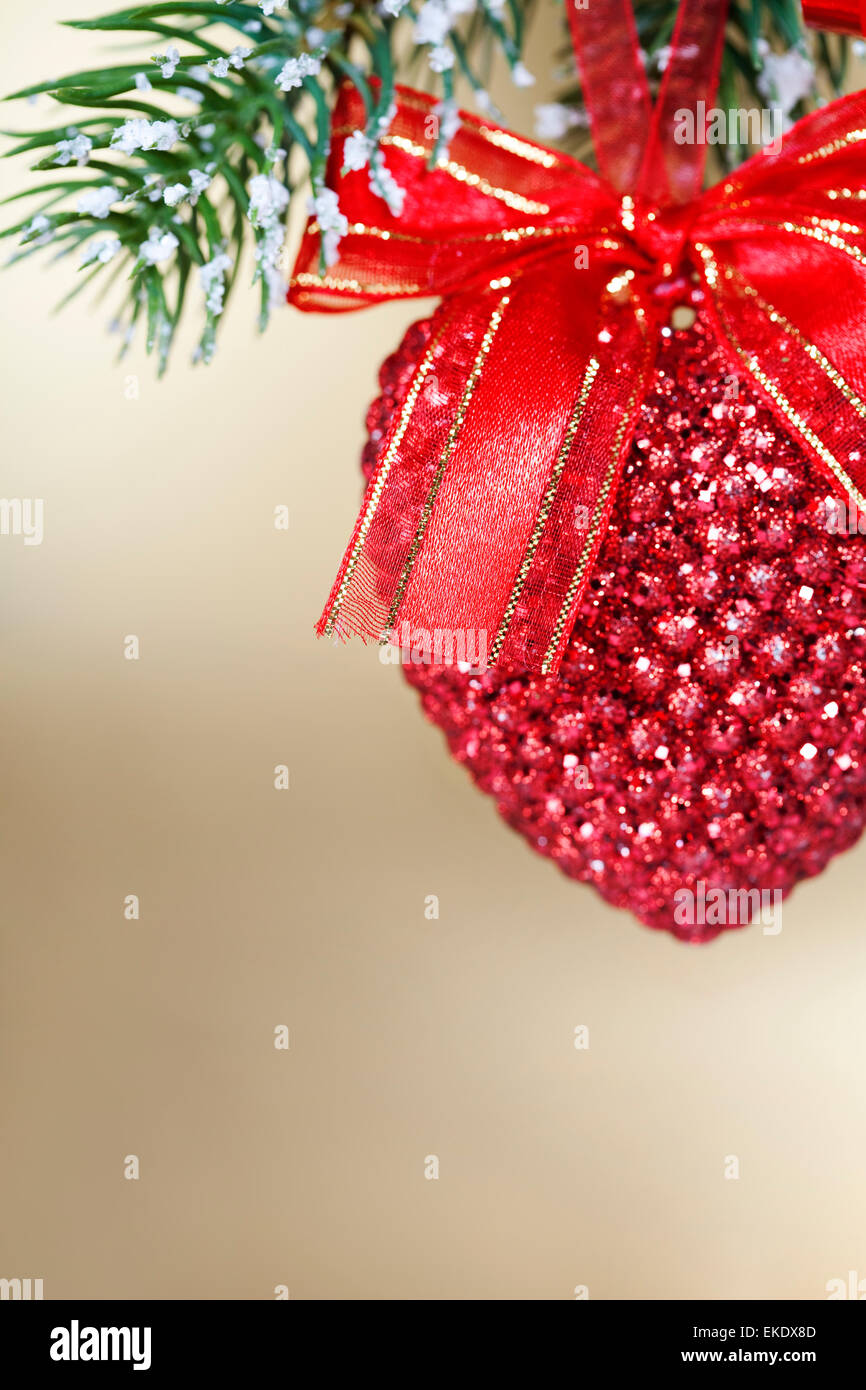 Christmas heart gold hi-res stock photography and images - Alamy