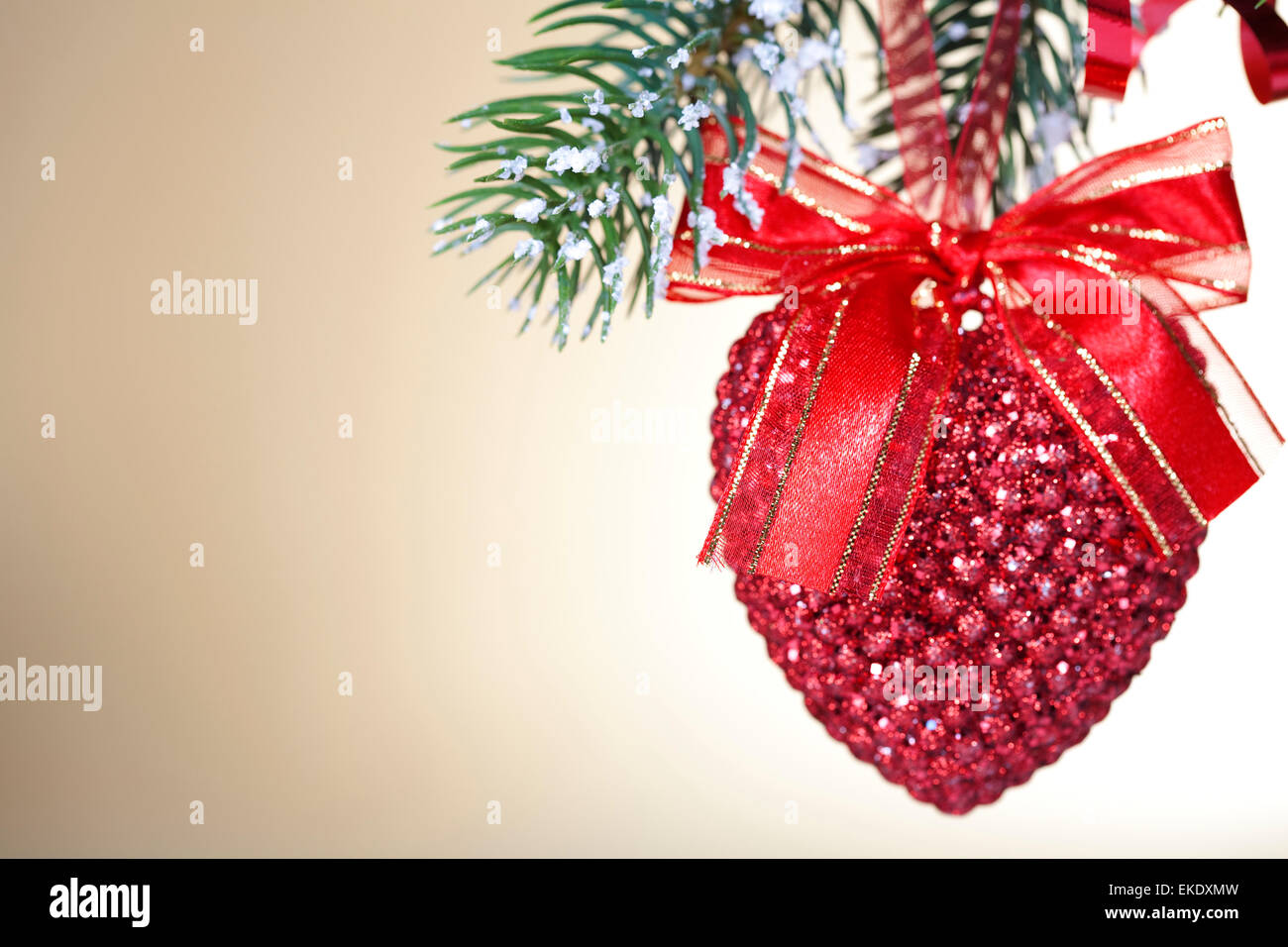 Christmas heart gold hi-res stock photography and images - Alamy