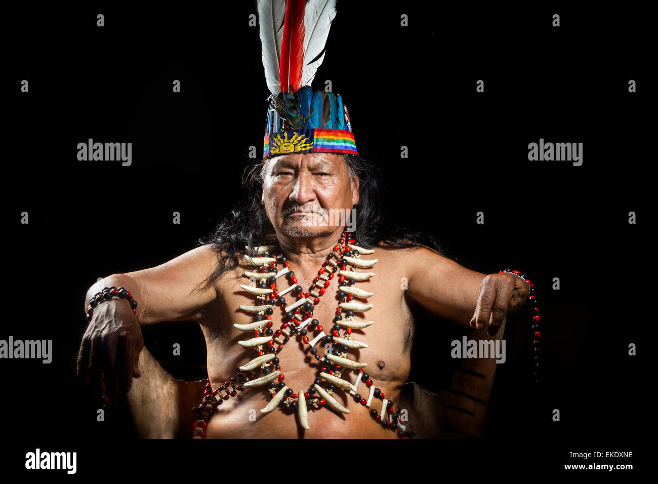 Amazon tribes hi-res stock photography and images - Alamy