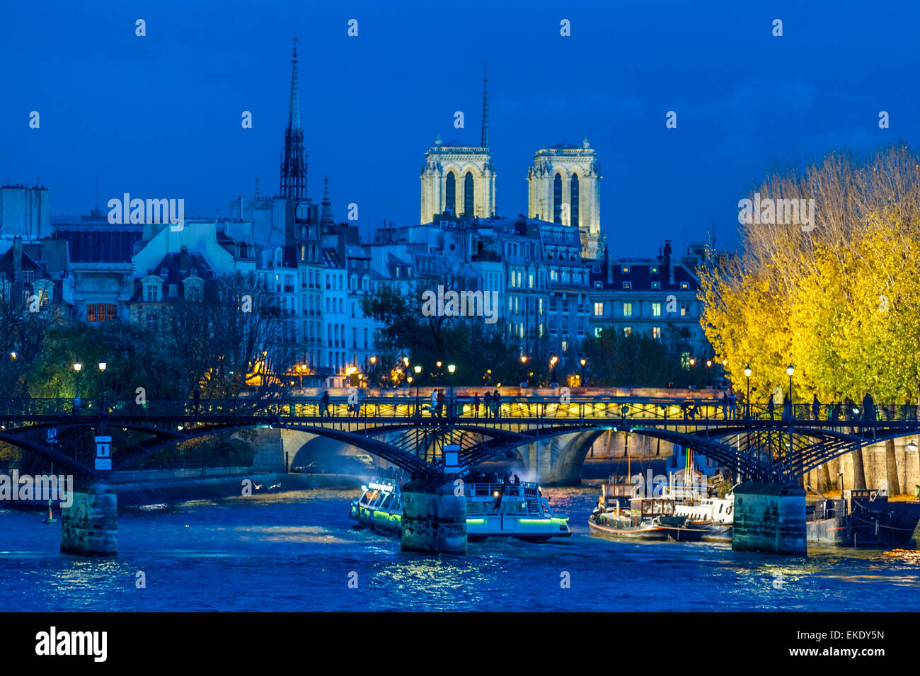 Paris, Night, France, Seine River Bridges at Dusk Scenics, Pont des ...
