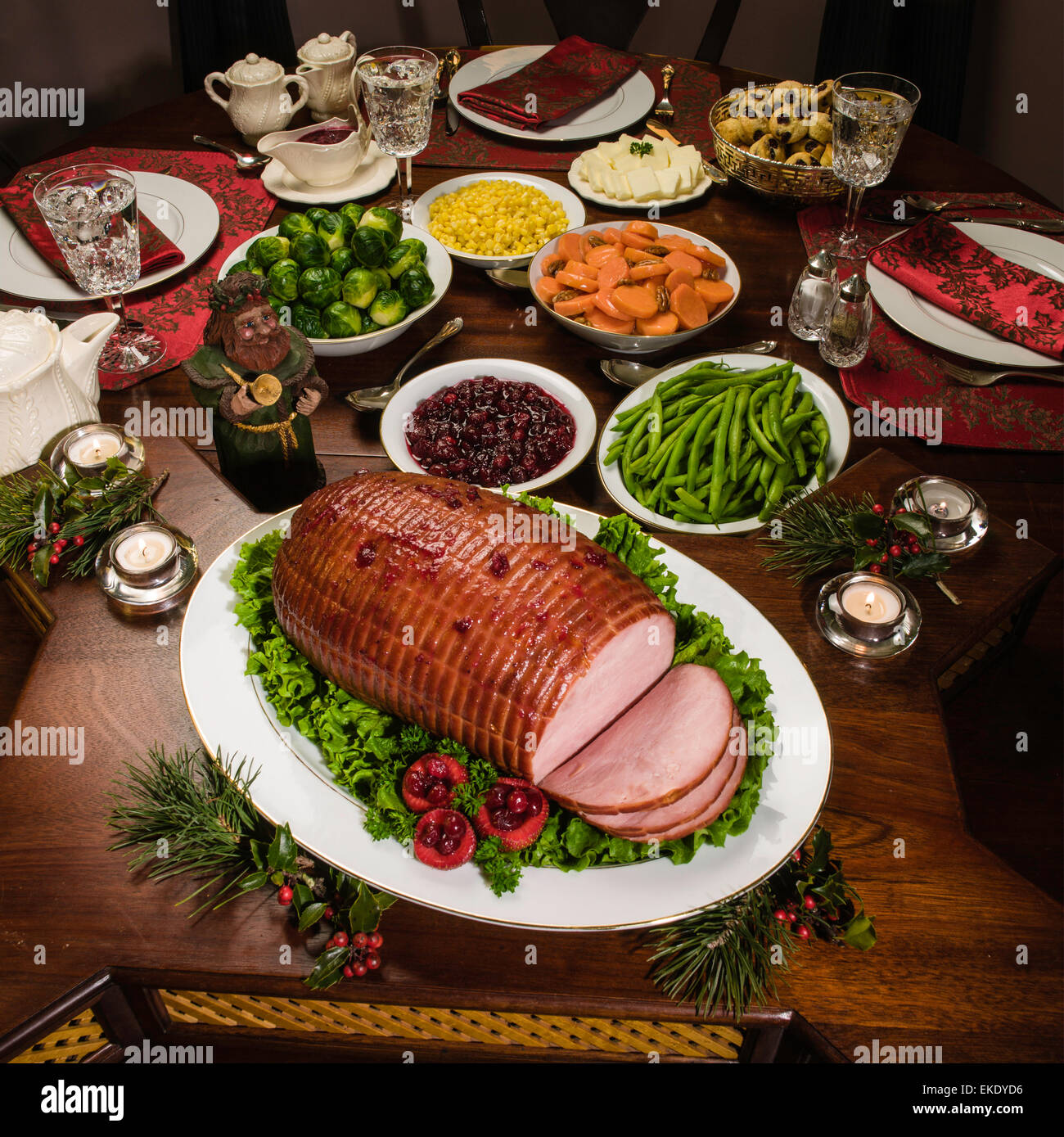 Formal table setting Stock Photo - Alamy