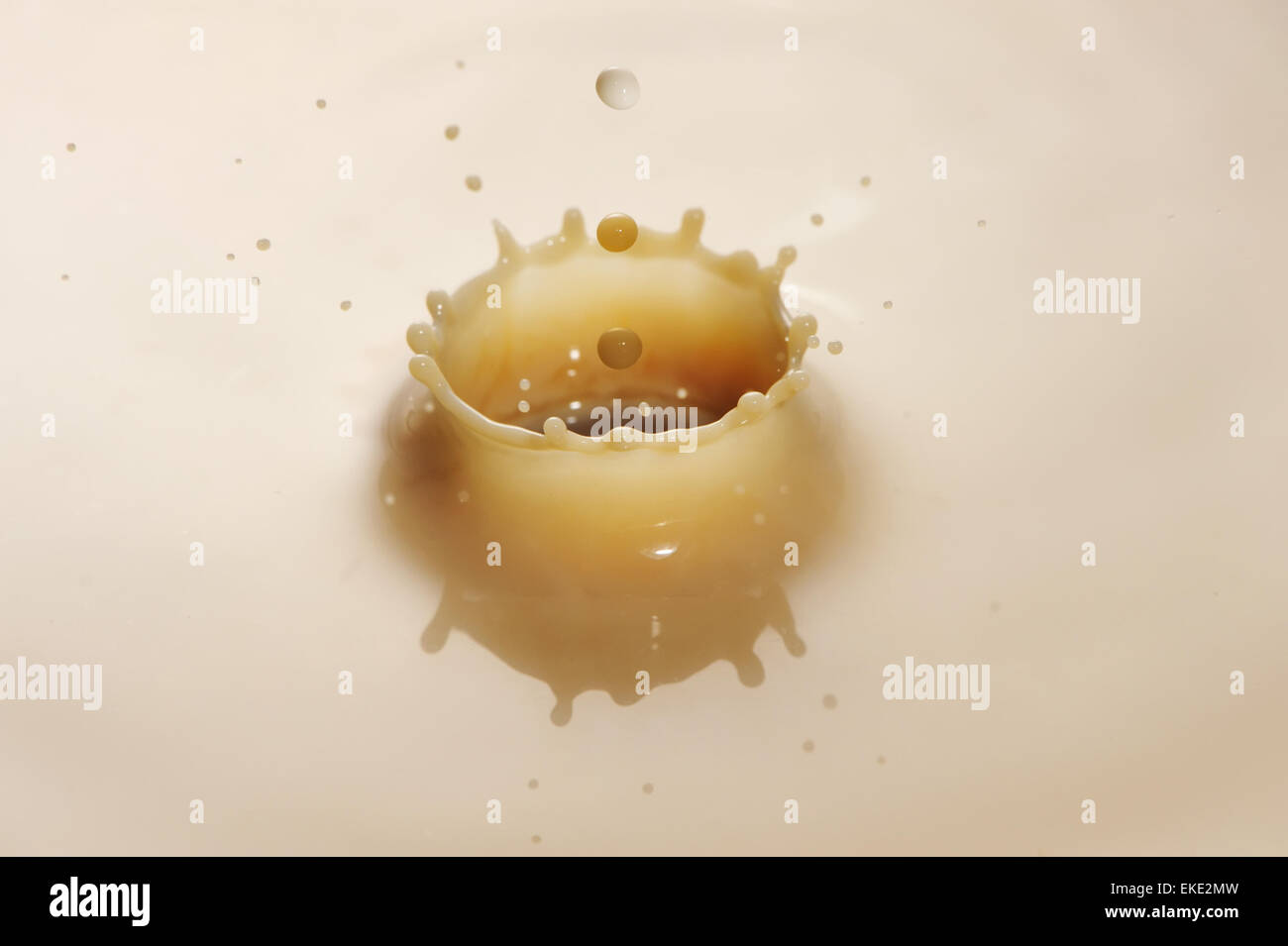 Milk food in circle hi-res stock photography and images - Alamy