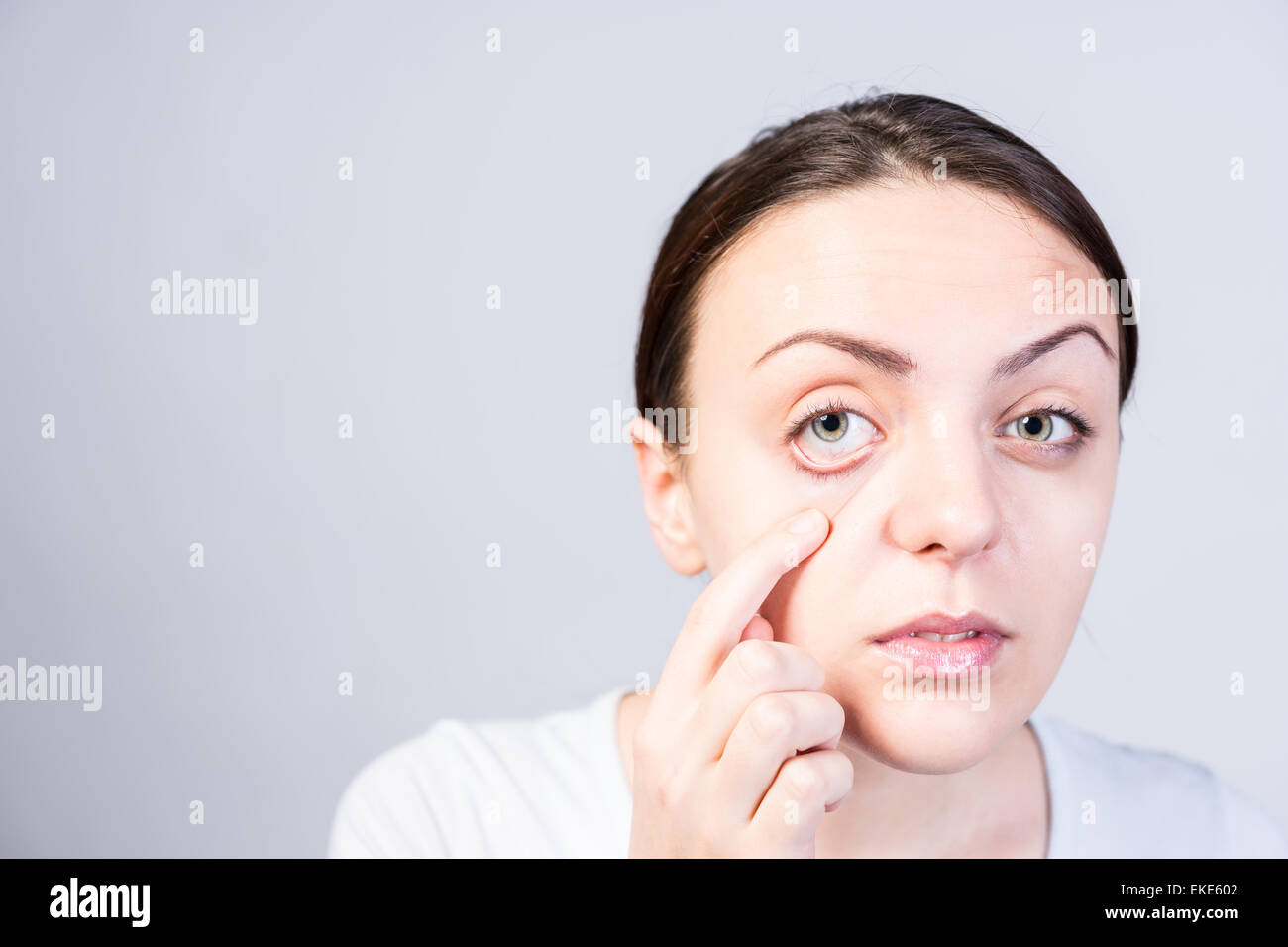 Open eyelid hi-res stock photography and images - Alamy