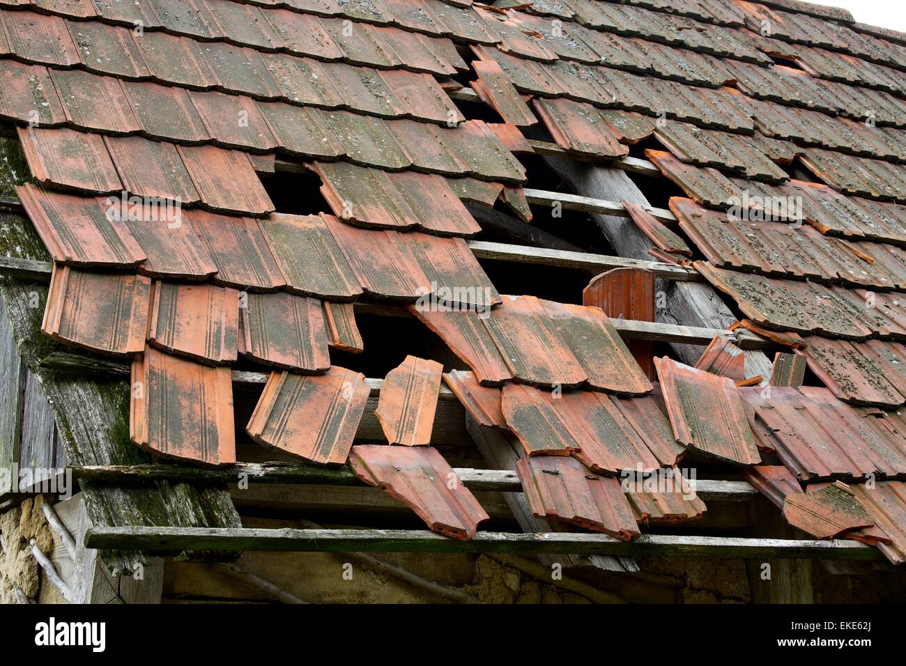 Collapsed roof storm hi-res stock photography and images - Alamy