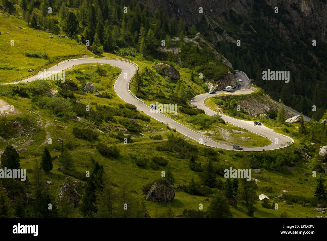 High road pass hi-res stock photography and images - Alamy