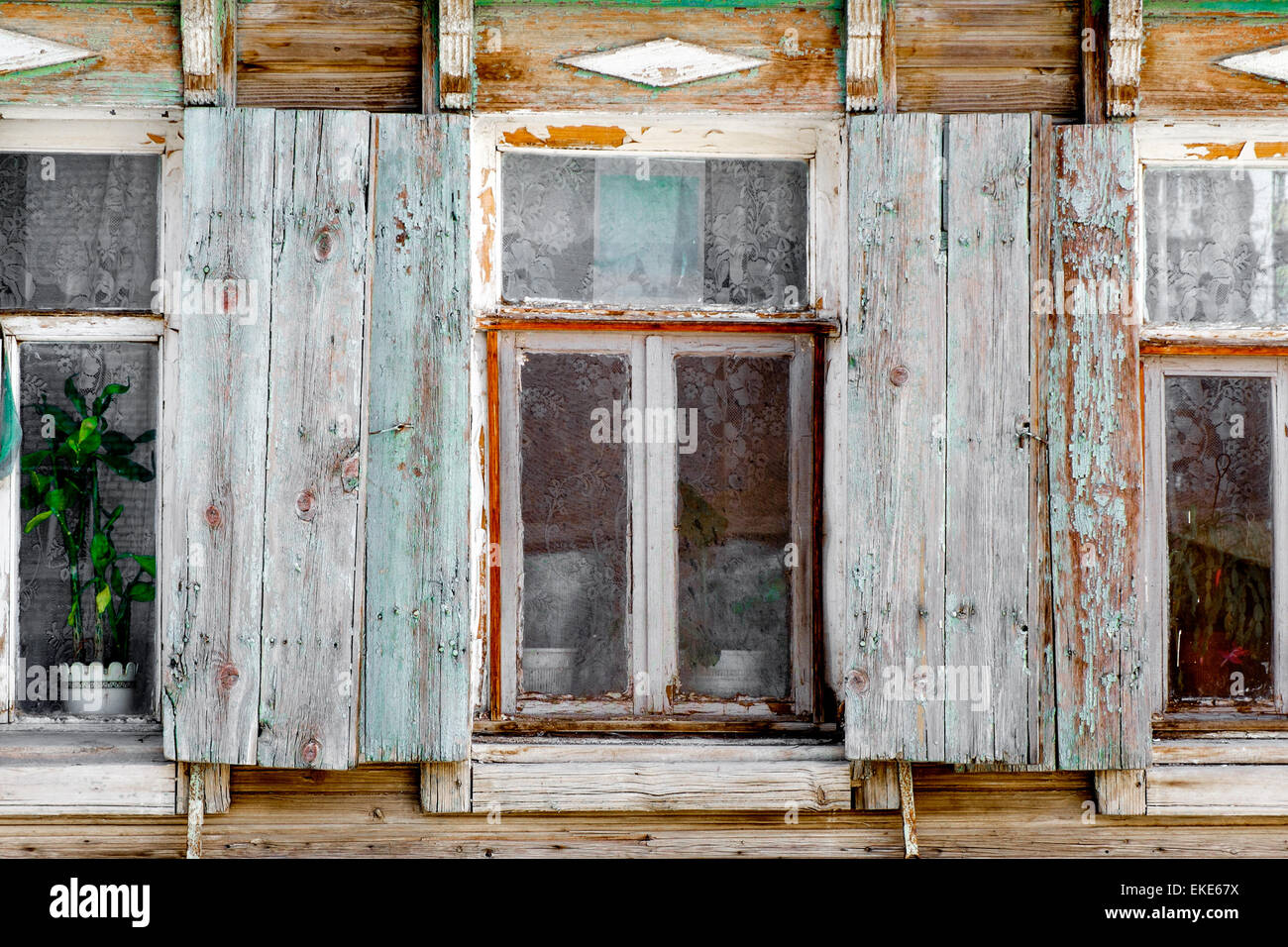 Slum house hi-res stock photography and images - Alamy