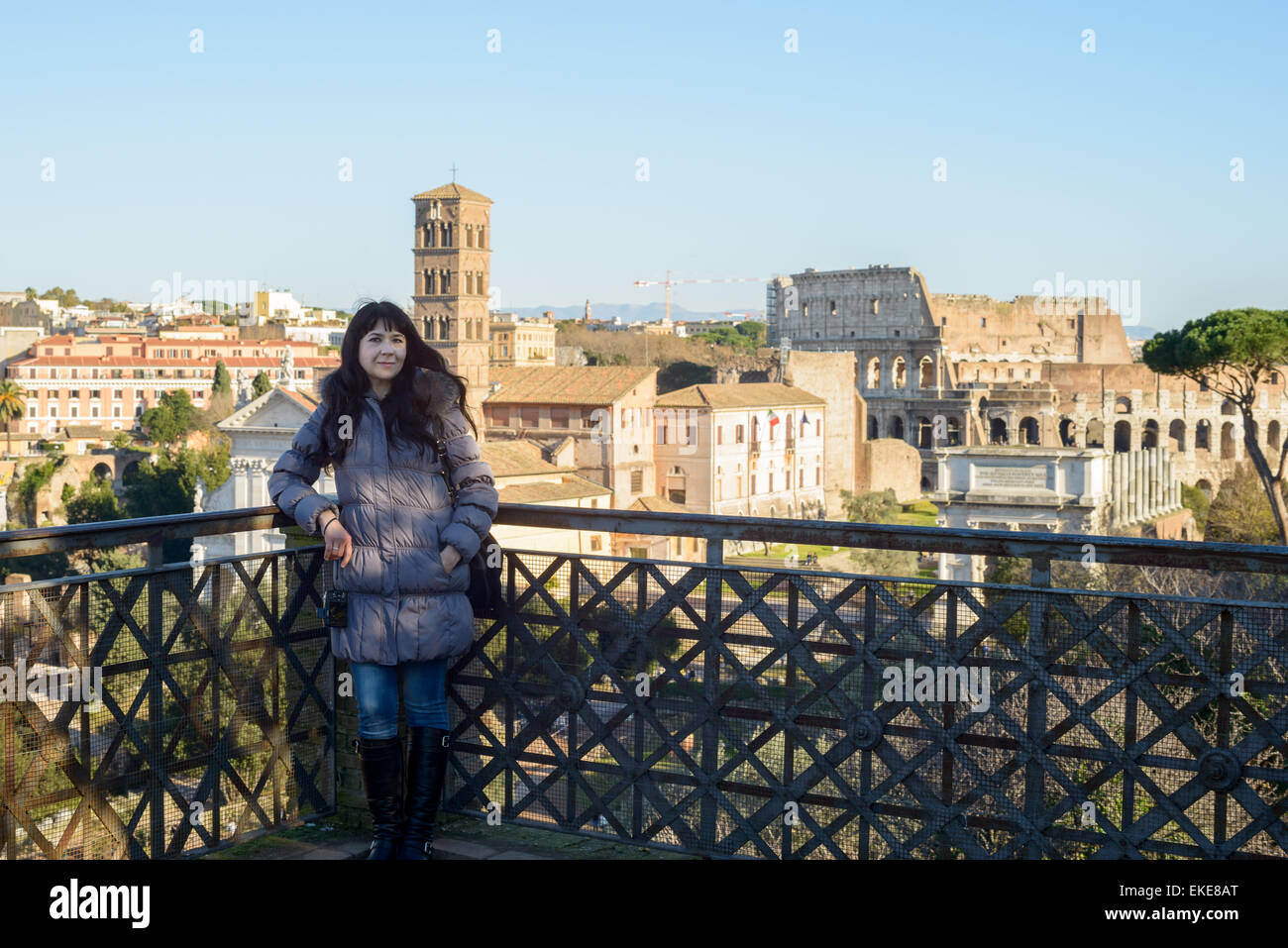 Girl in rome hi-res stock photography and images - Alamy