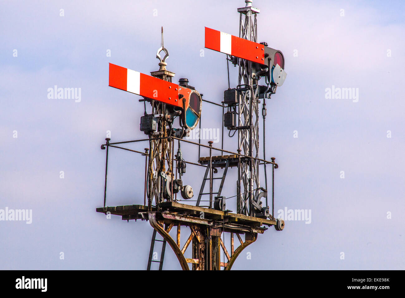 British railway semaphore signals hi-res stock photography and images ...