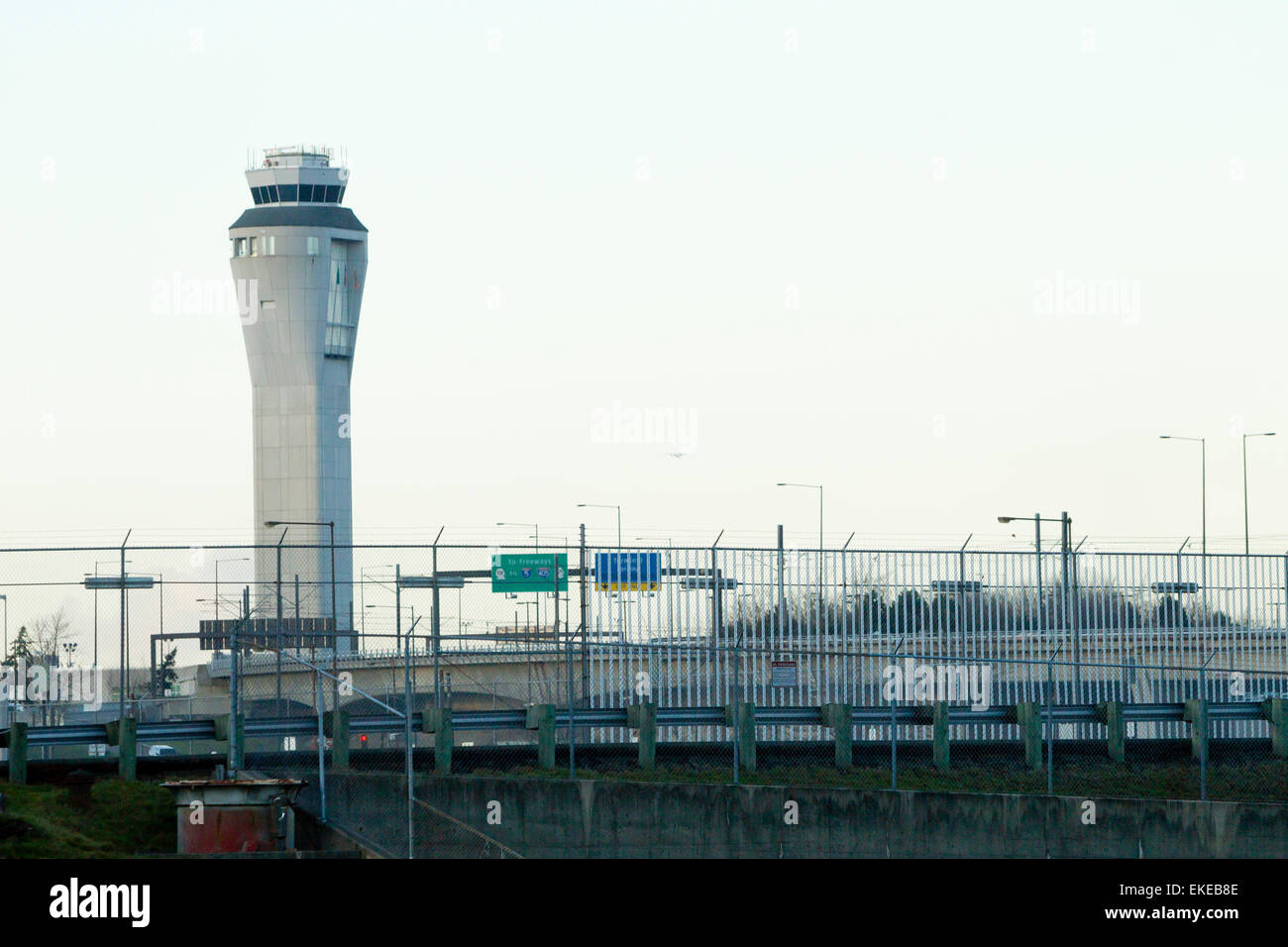 Control Tower, Seattle-Tacoma International Airport, SeaTac, Washington ...