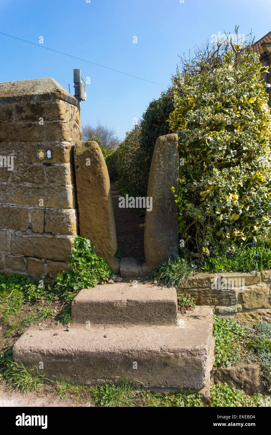 Traditional field stile hi-res stock photography and images - Alamy