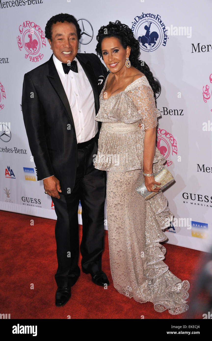 BEVERLY HILLS, CA - OCTOBER 20, 2012: Smokey Robinson & wife Frances ...