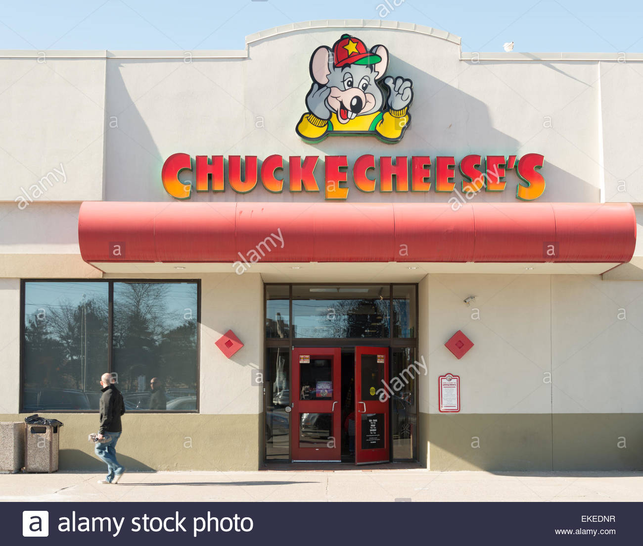 Chuck E Cheese High Resolution Stock Photography And Images Alamy