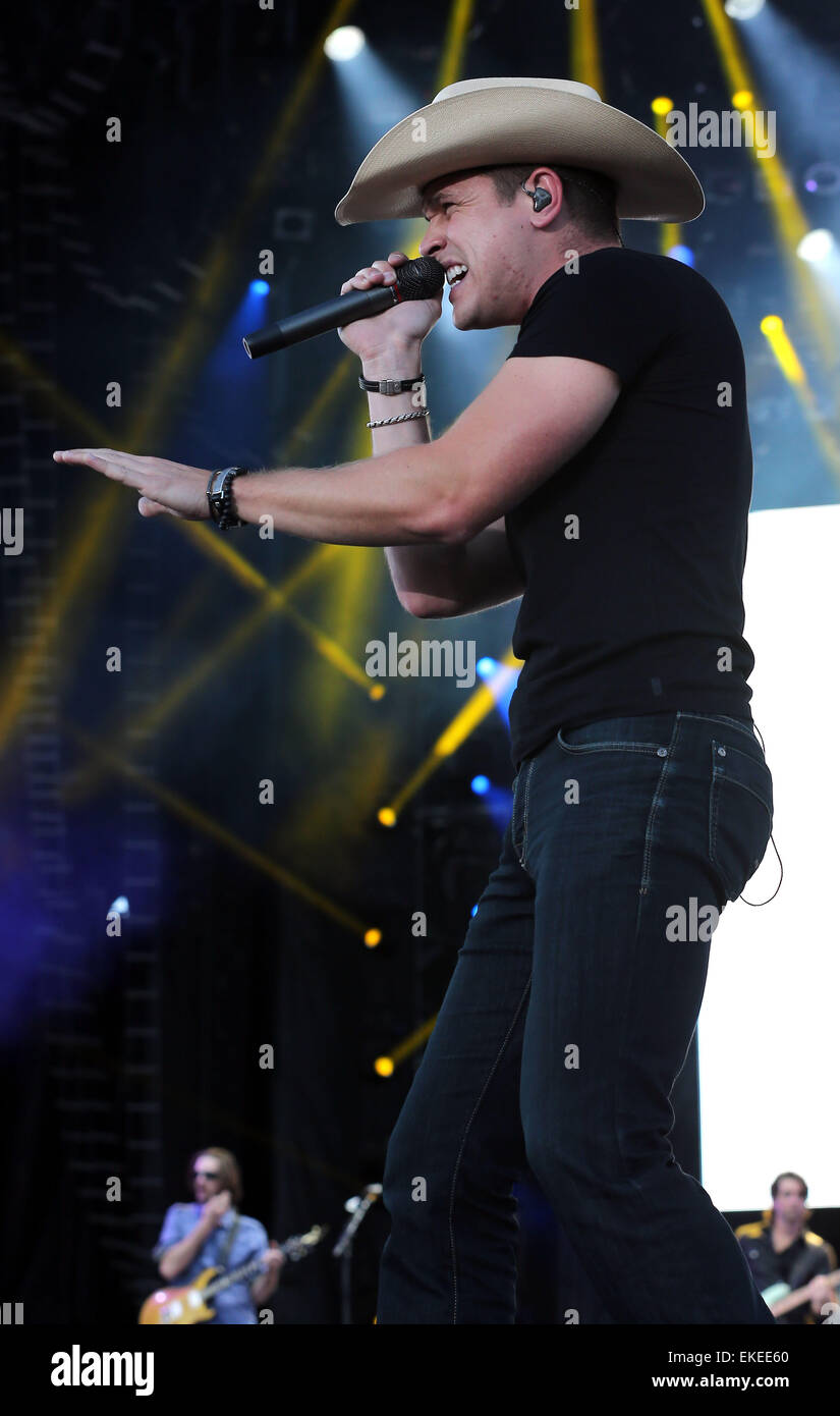 Day 2 Route 91 Harvest Country Music Festival at The MGM Resort Village ...