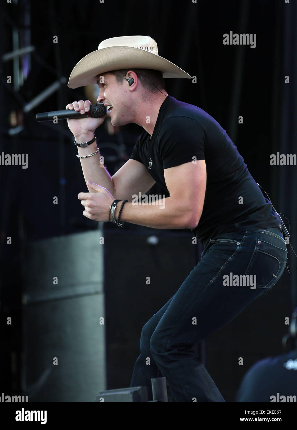 Day 2 Route 91 Harvest Country Music Festival at The MGM Resort Village ...