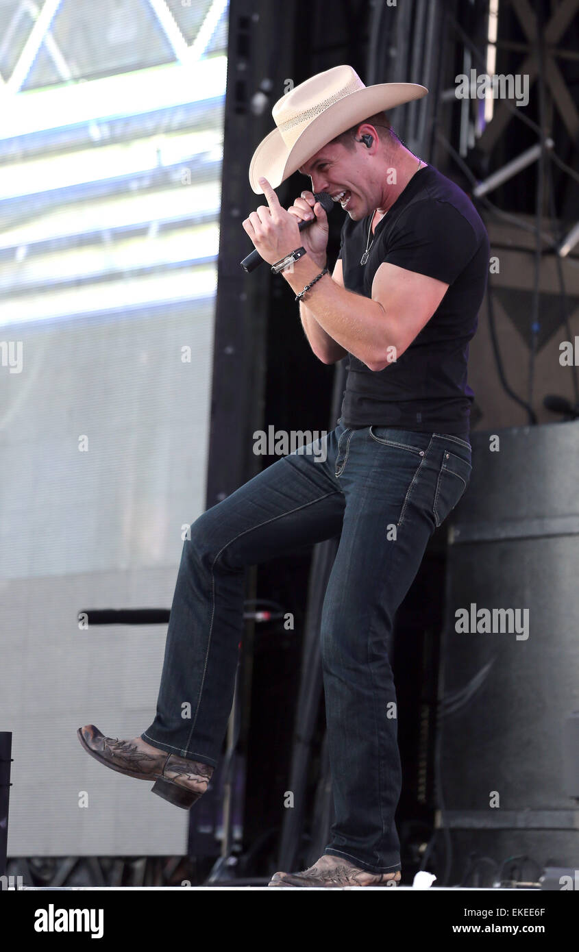 Day 2 Route 91 Harvest Country Music Festival at The MGM Resort Village ...