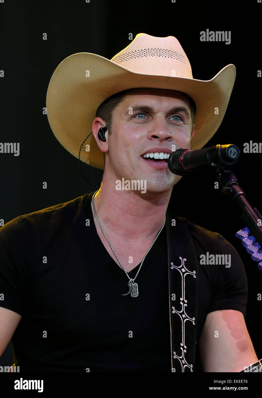 Day 2 Route 91 Harvest Country Music Festival at The MGM Resort Village ...