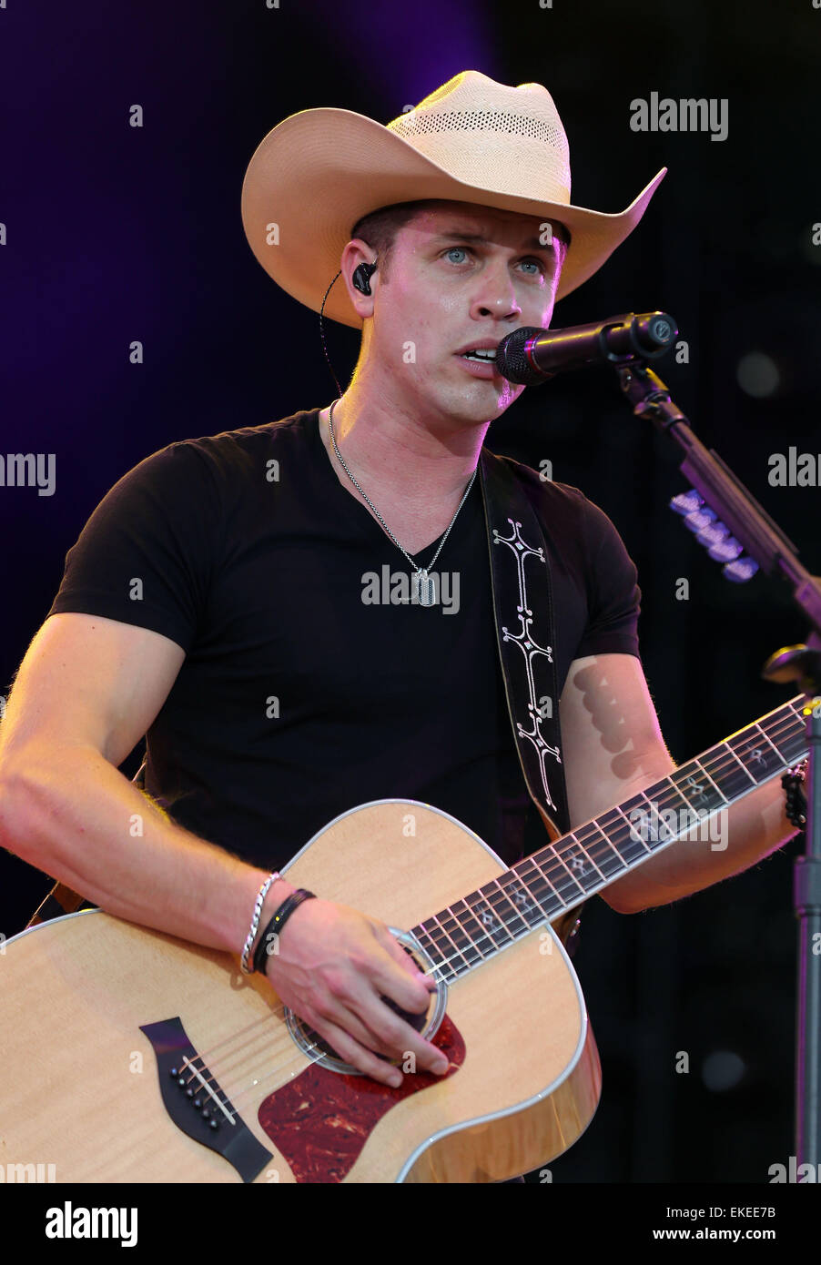 Day 2 Route 91 Harvest Country Music Festival at The MGM Resort Village ...