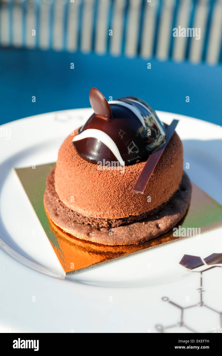 Fine pastry hi-res stock photography and images - Alamy