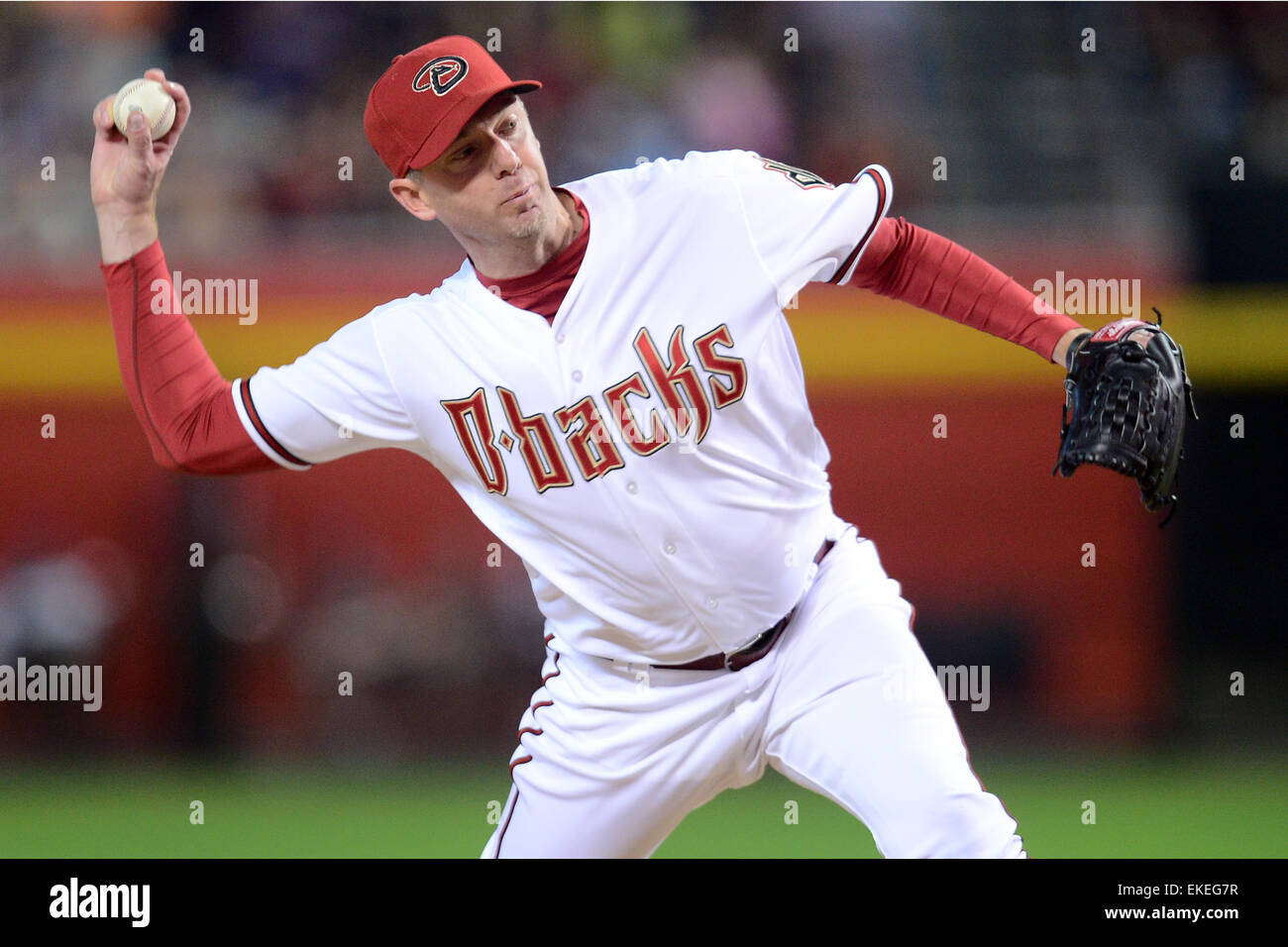 Apr 6, 2015; Phoenix, AZ, USA; Arizona Diamondbacks relief pitcher Brad ...