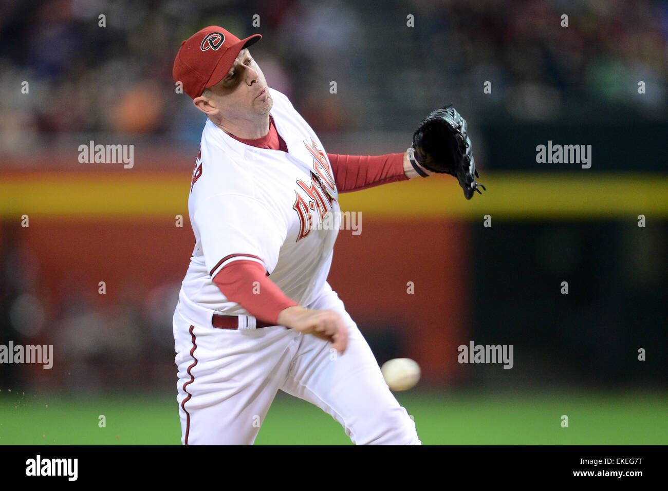 Apr 6, 2015; Phoenix, AZ, USA; Arizona Diamondbacks relief pitcher Brad ...