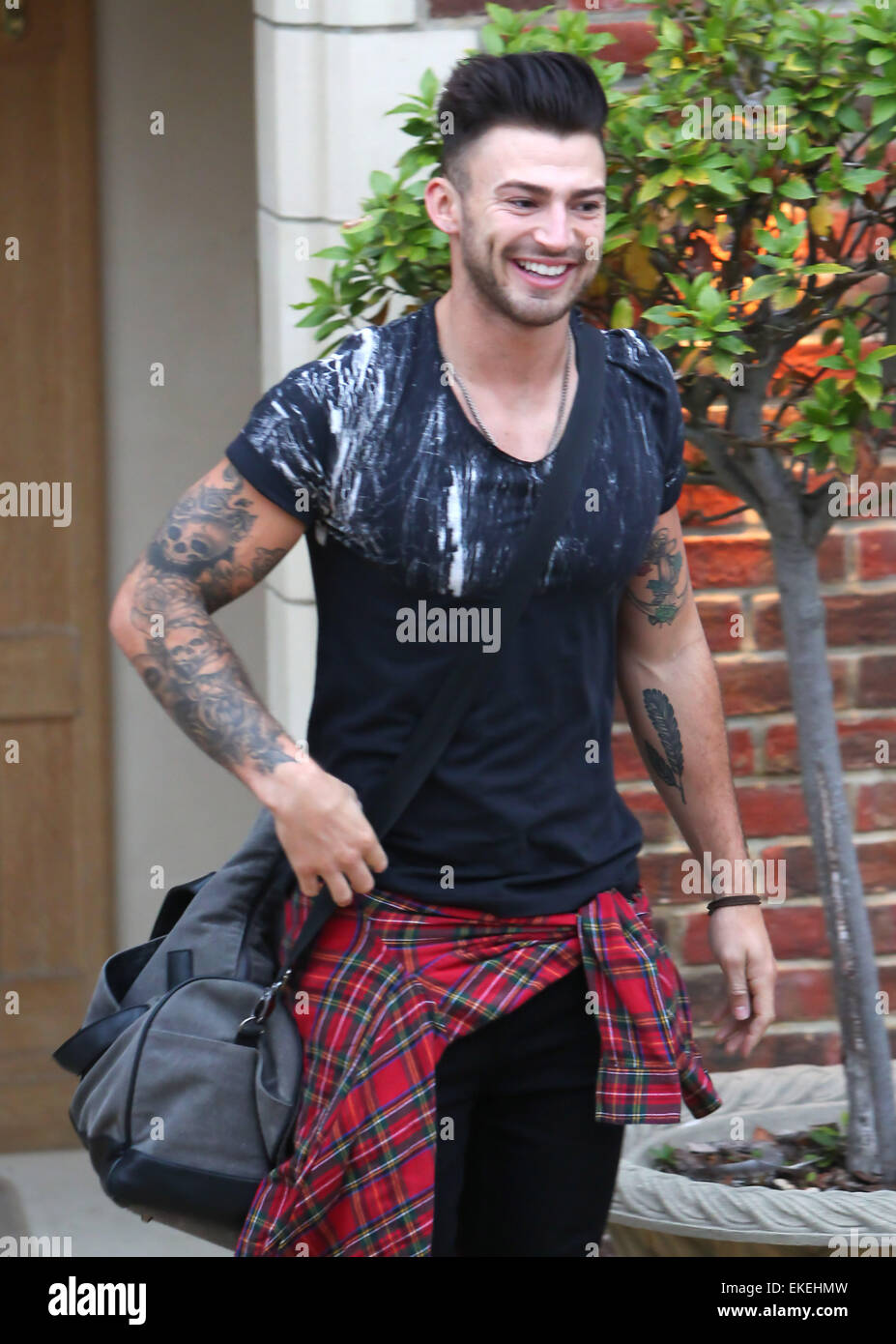 Jake Quickenden leaves the 'X Factor' finalist's house to appear on ...