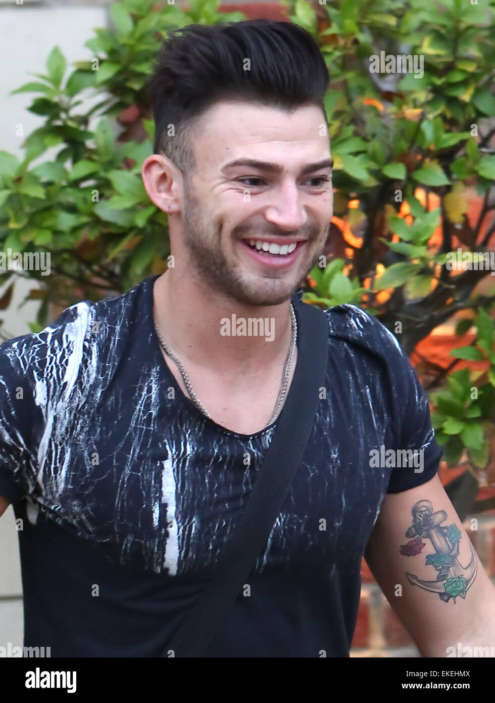 Jake Quickenden leaves the 'X Factor' finalist's house to appear on ...