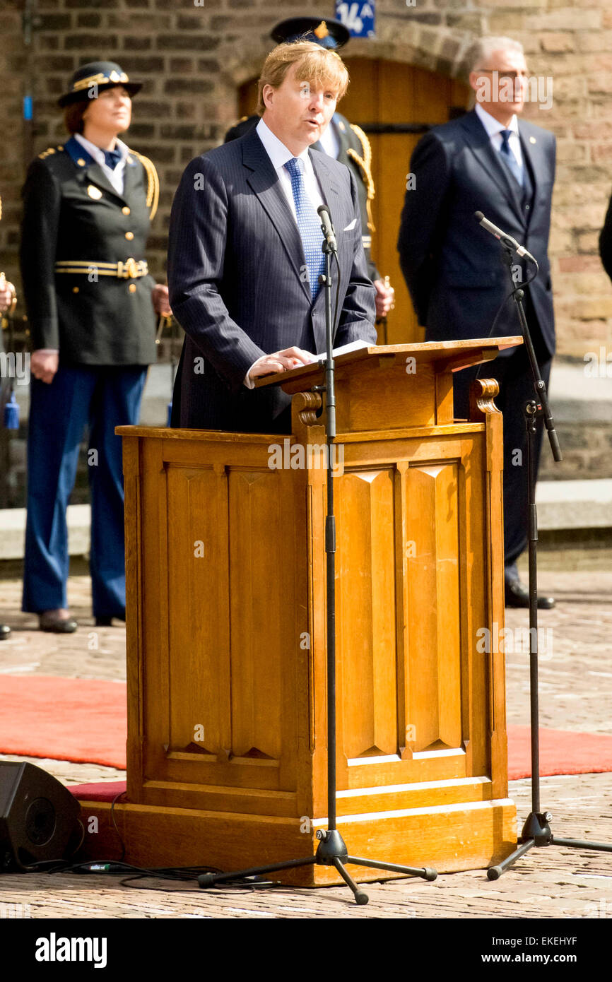 Koenig Willem Alexander der Niederlande The Hague 09/04/2015 ...