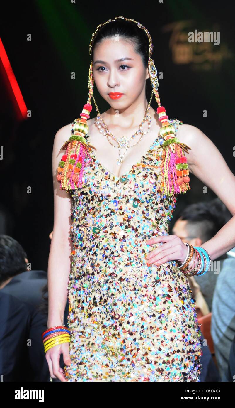 Taiwan model hi-res stock photography and images - Alamy