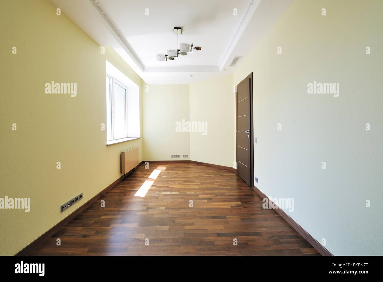 Empty room interior Stock Photo - Alamy